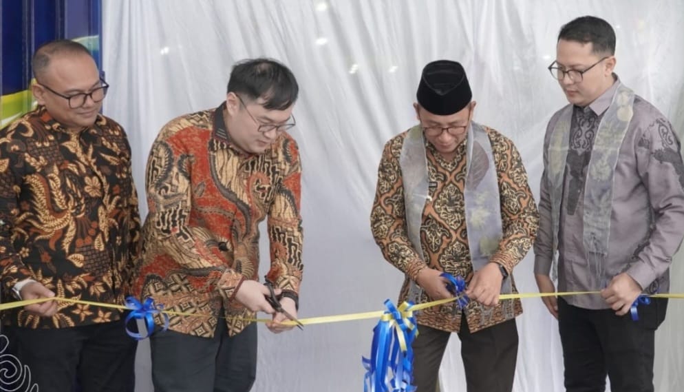 AkzoNobel Resmikan Dulux Experience Store Pertama di Ternate, Hadirkan ...
